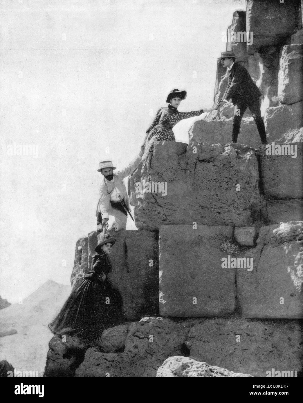 Climbing The Great Pyramid Of Giza Stock Photos & Climbing The Great ...