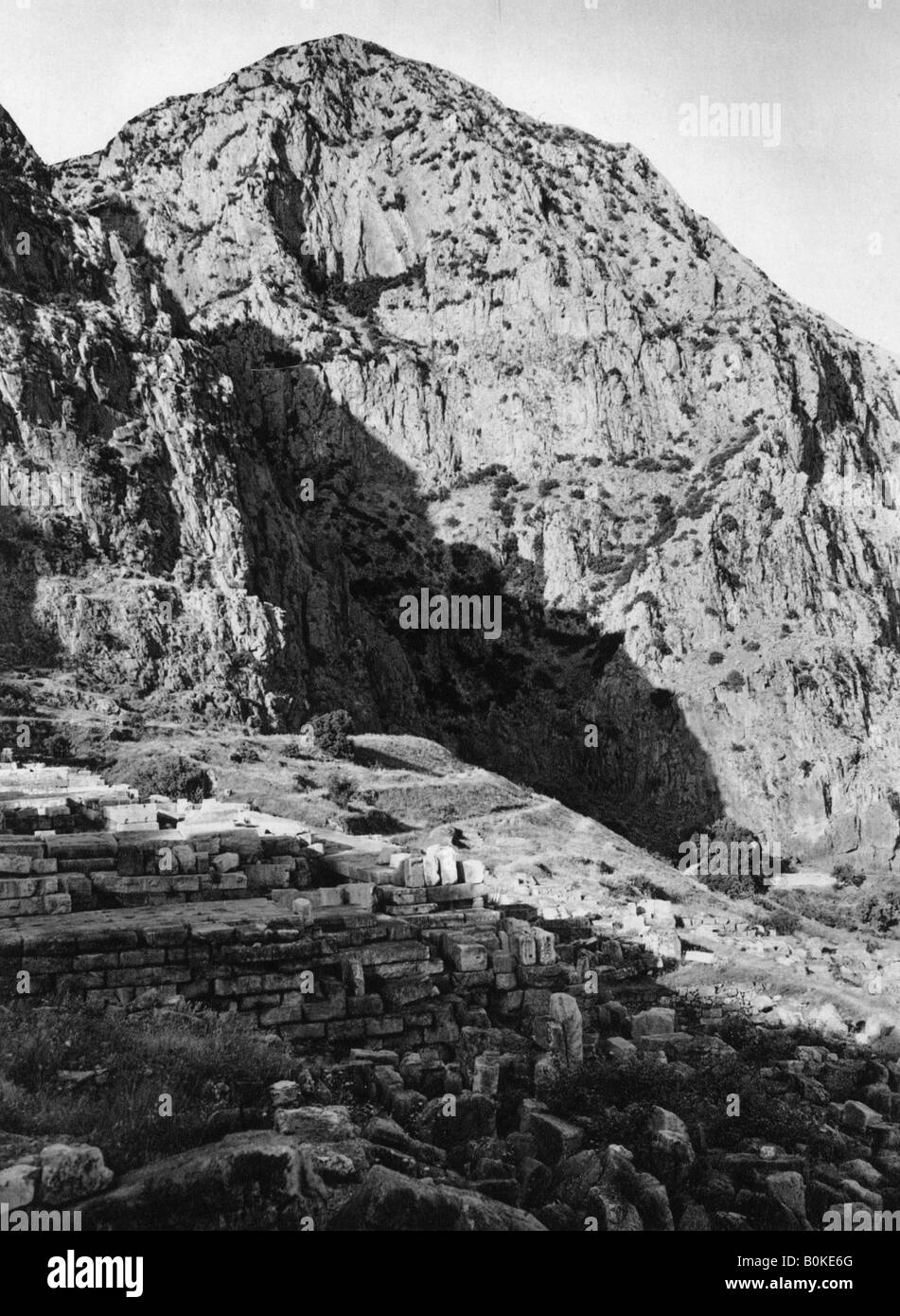 Delphi ruins Black and White Stock Photos & Images - Alamy
