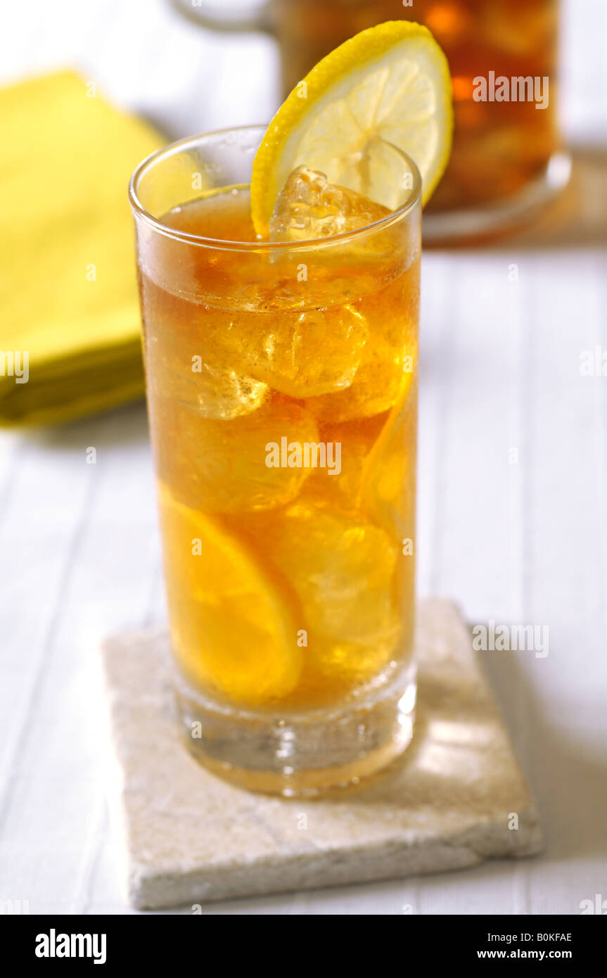 Glass of iced tea Stock Photo - Alamy