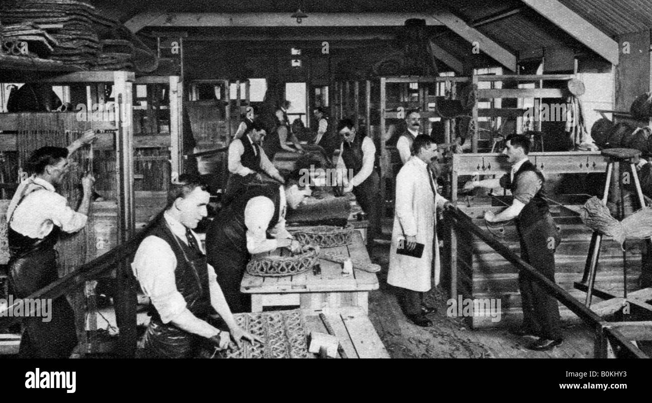 1920s factory work men hi-res stock photography and images - Alamy