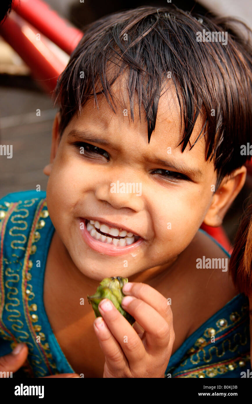 Food inequality and child hi-res stock photography and images - Alamy