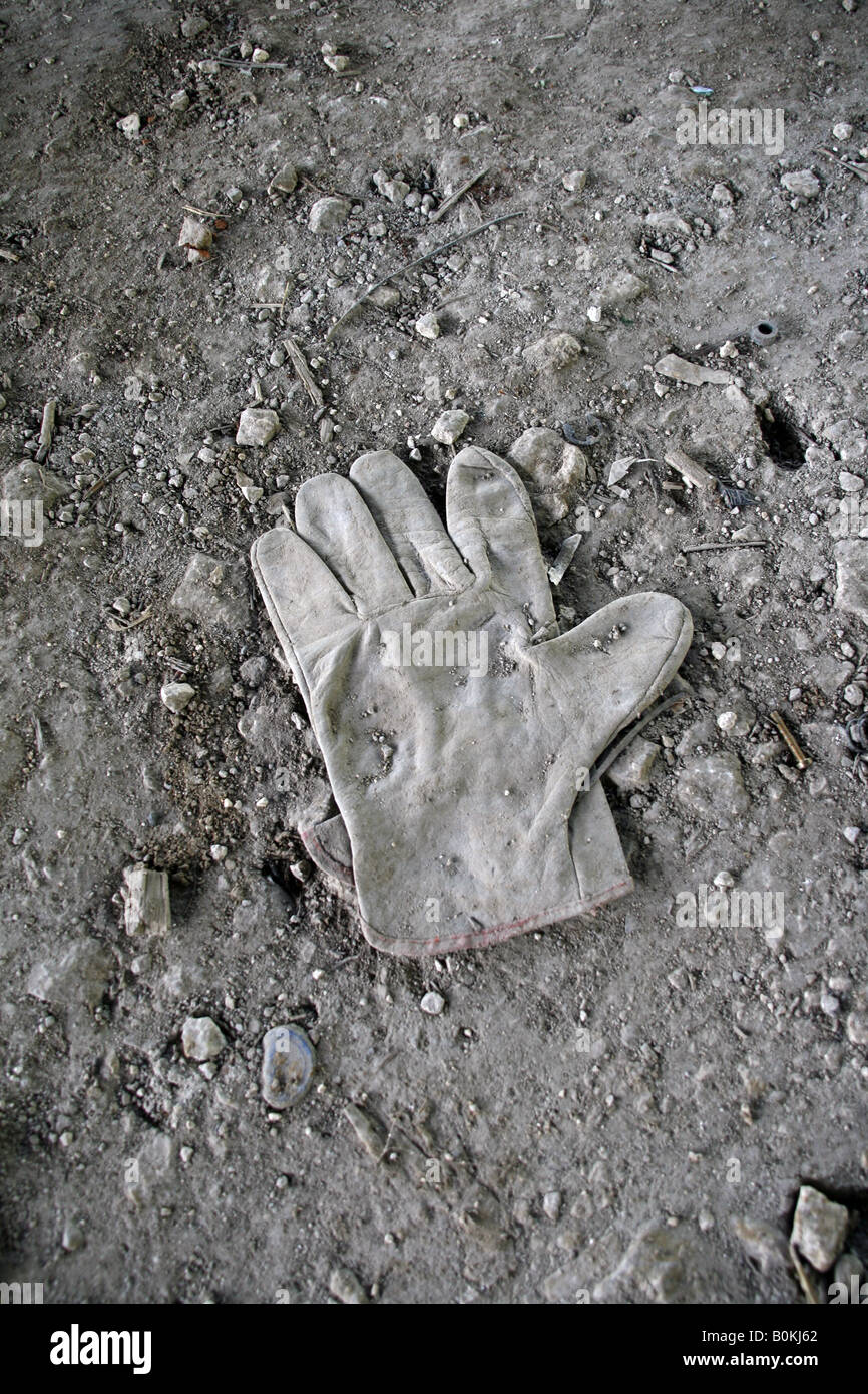 Lost glove on ground hi-res stock photography and images - Alamy