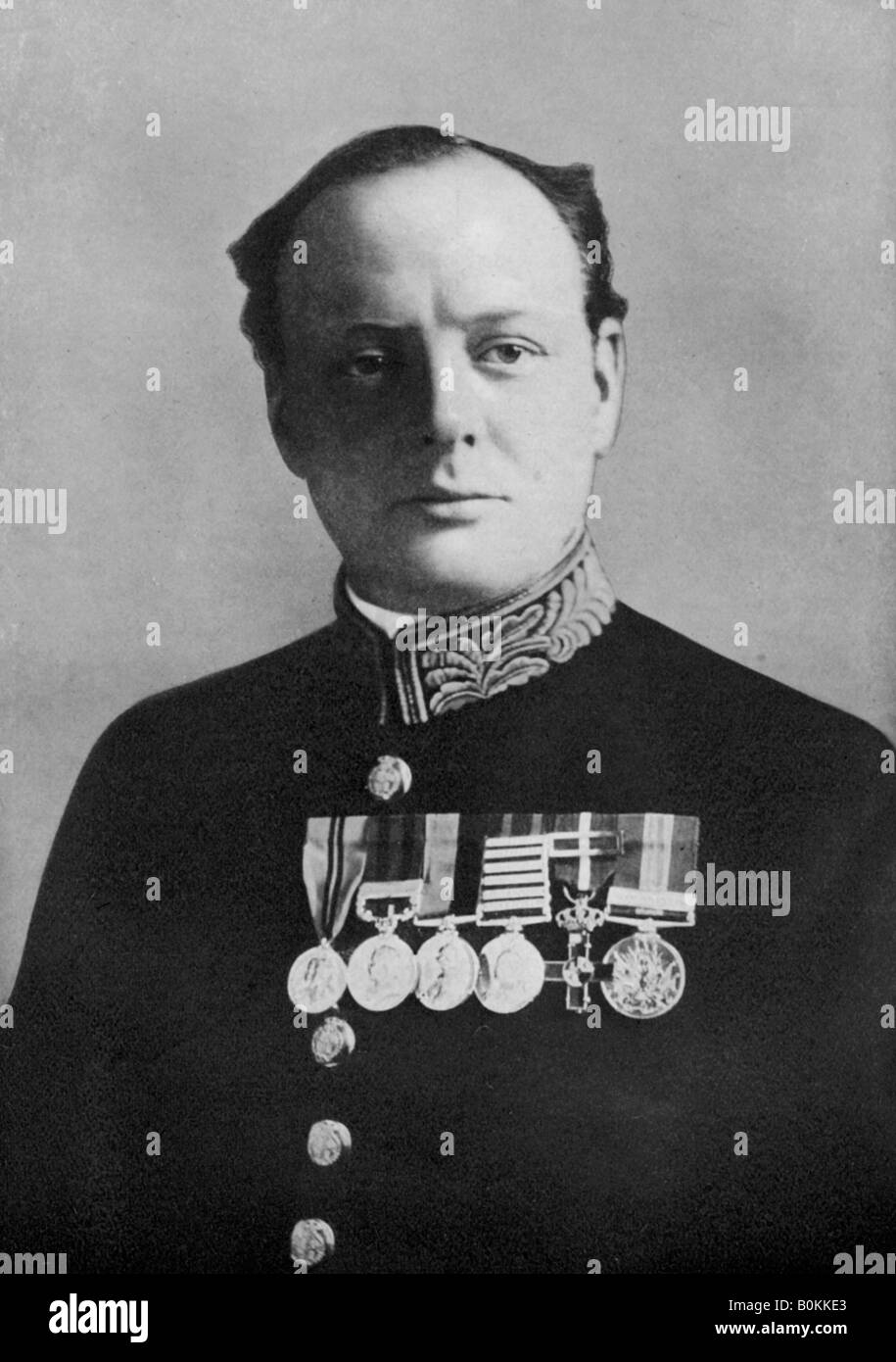 Sir winston churchill 1915 hi-res stock photography and images - Alamy