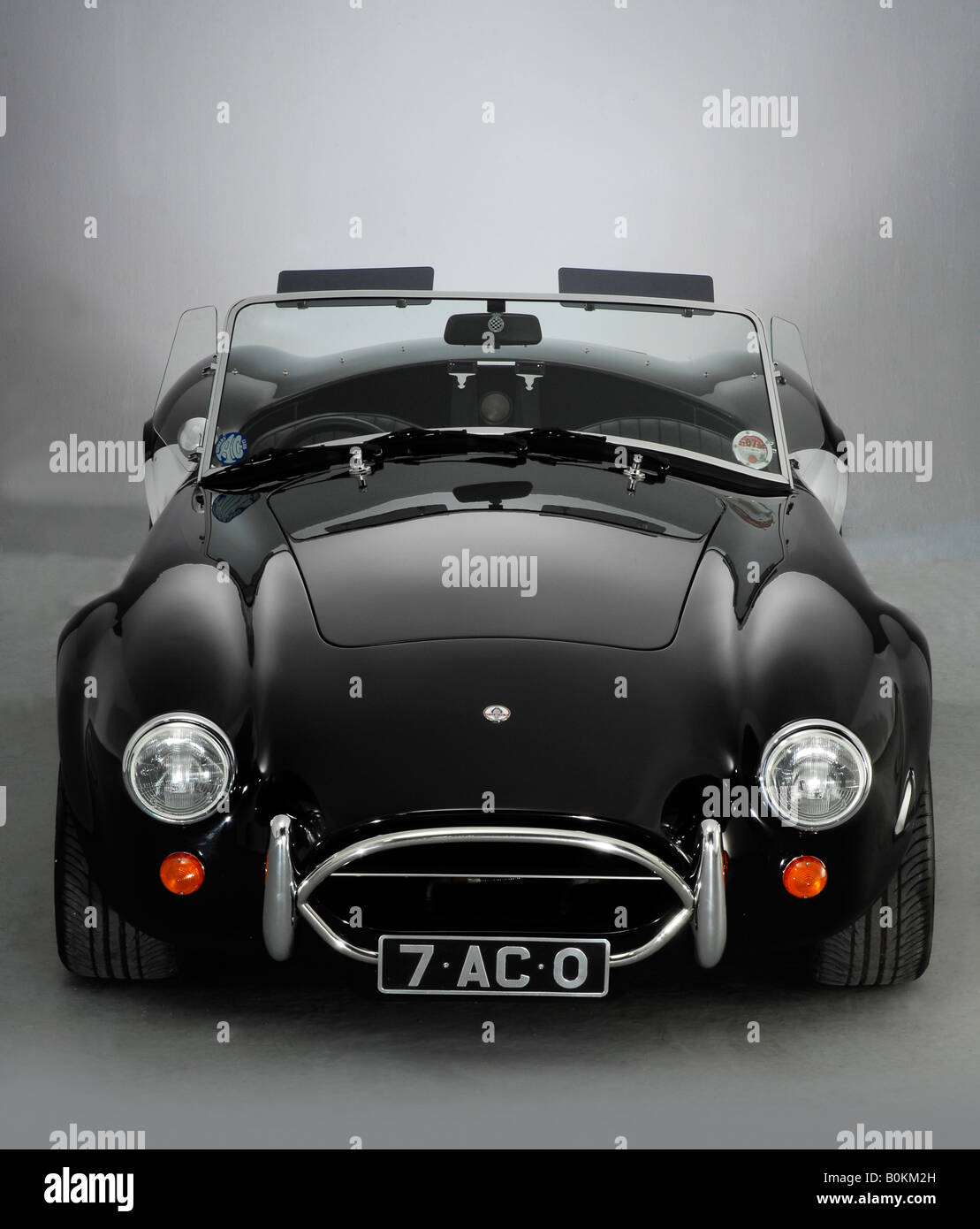 Front classic ac cobra sports hi-res stock photography and images - Alamy