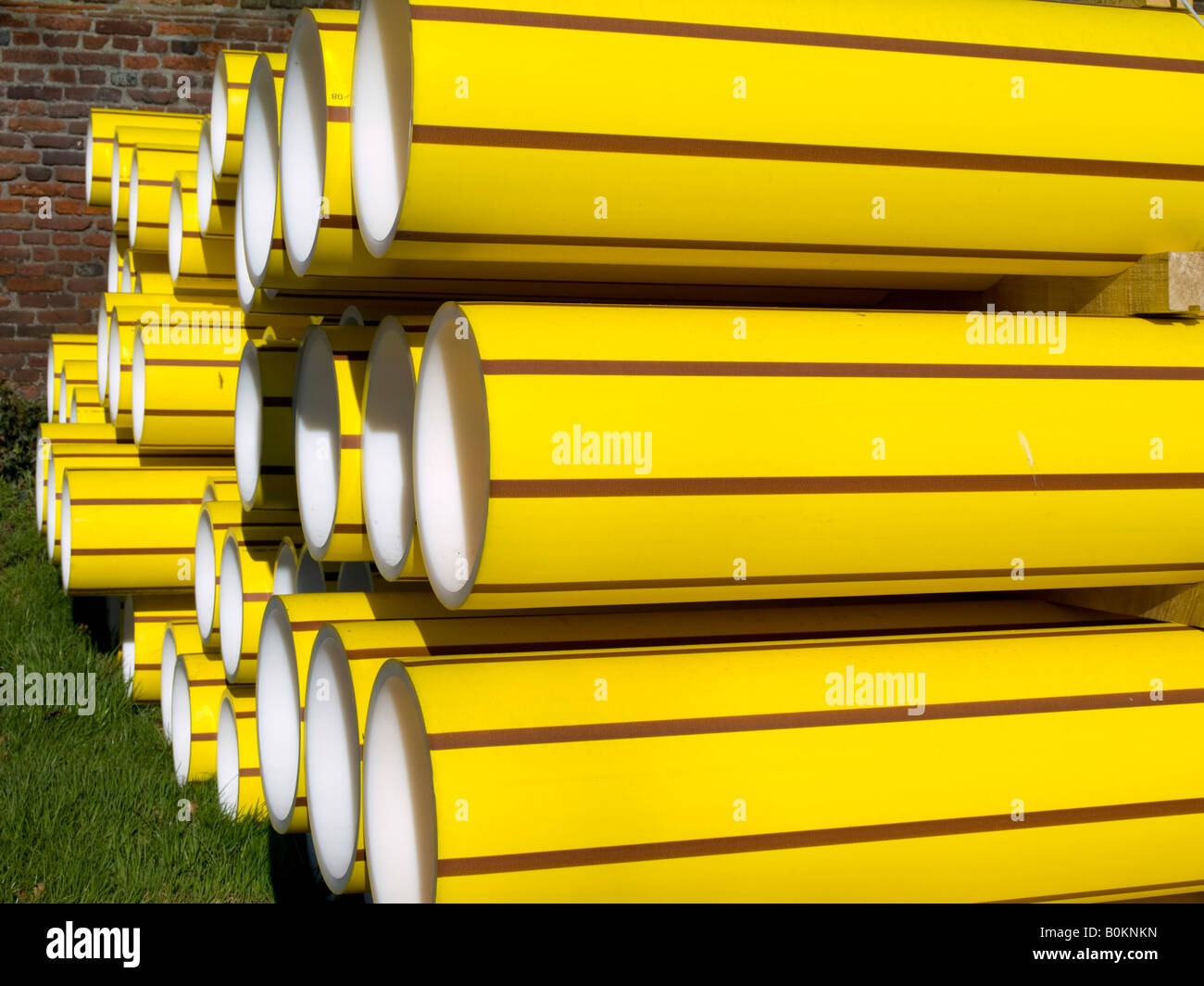 Pipes tunnel hi-res stock photography and images - Alamy