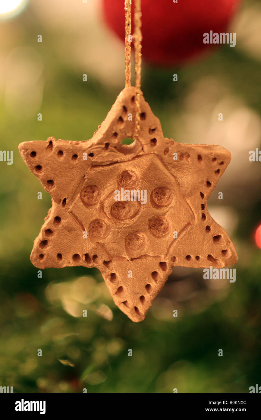 Hand made pottery hi-res stock photography and images - Alamy