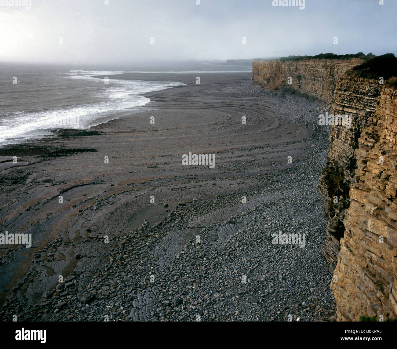 Llantwit major cliffs hi-res stock photography and images - Alamy