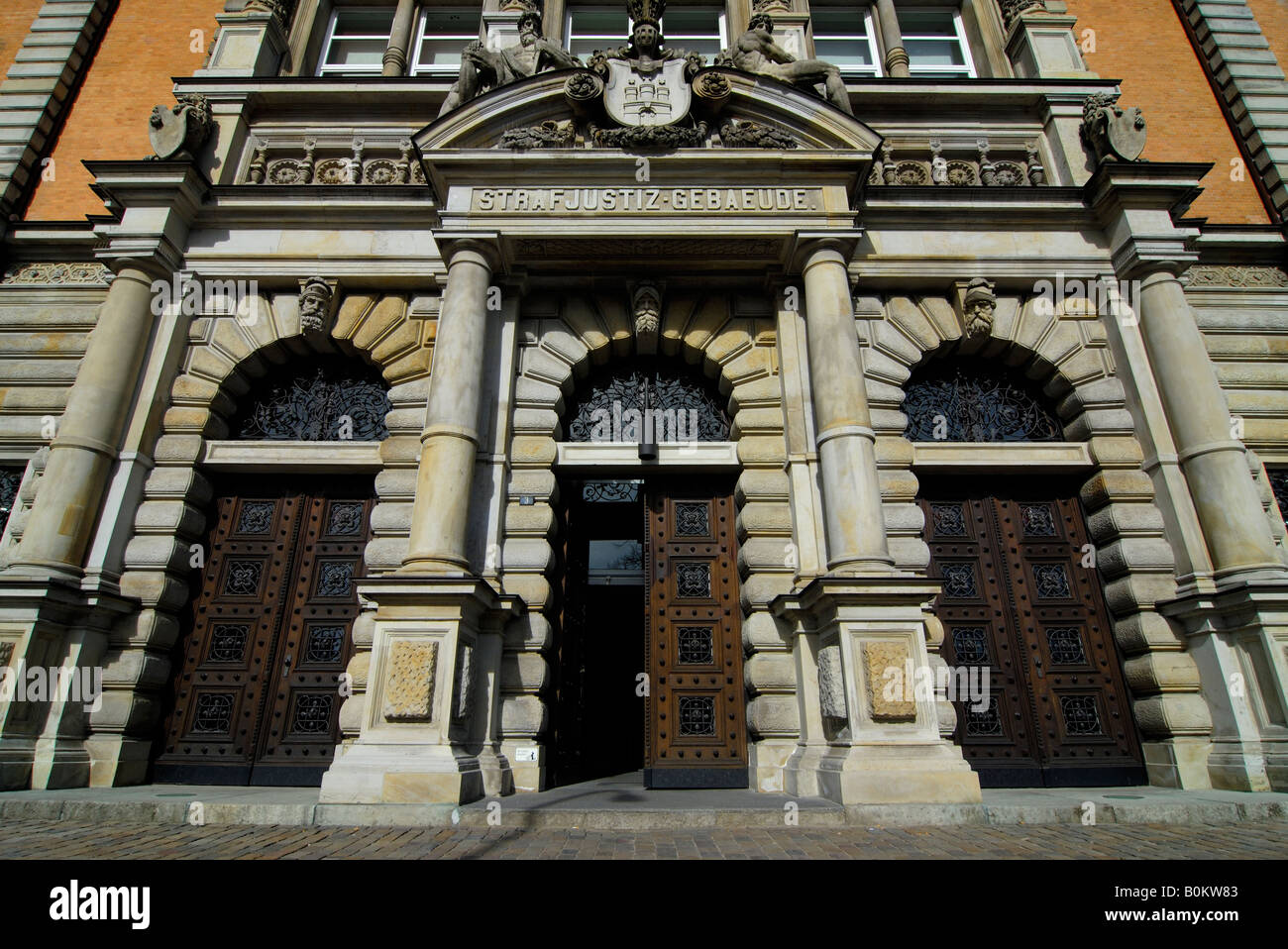 Criminal justice buildings hi-res stock photography and images - Alamy