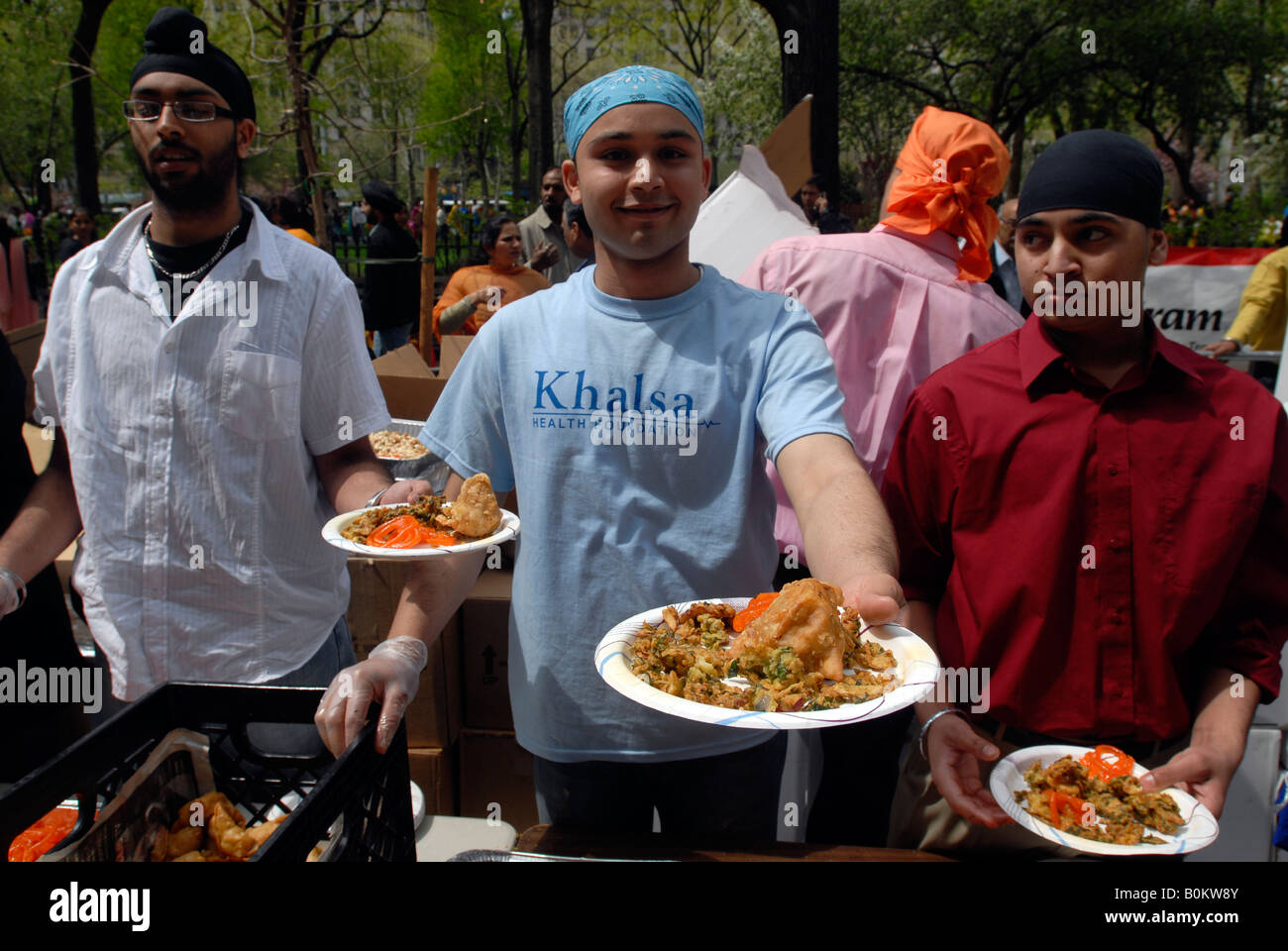 Meals are given out after the 21st Annual Sikh Day Parade in New York ...