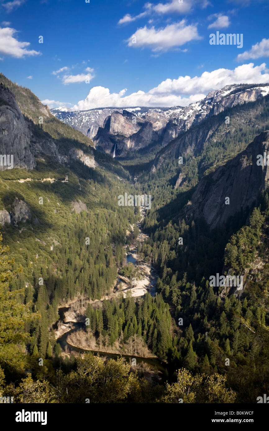 The Merced River cuts through Merced Canyon leading to Yosemite Valley ...