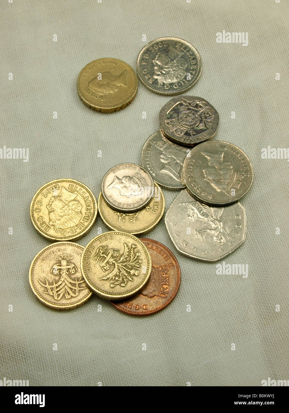 Reflecting coins hi-res stock photography and images - Alamy