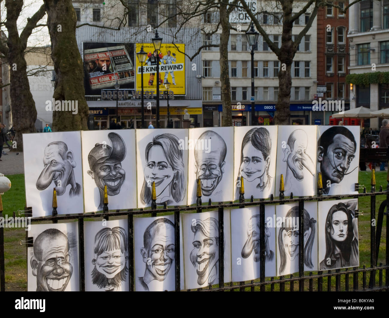 Artists square hi-res stock photography and images - Alamy