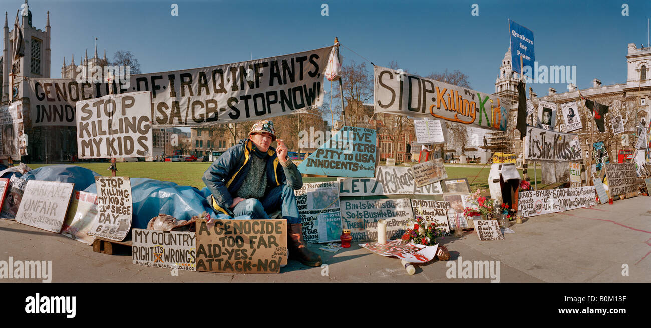 Brian Haw, anti-war protester outside parliament in Westminster London ...