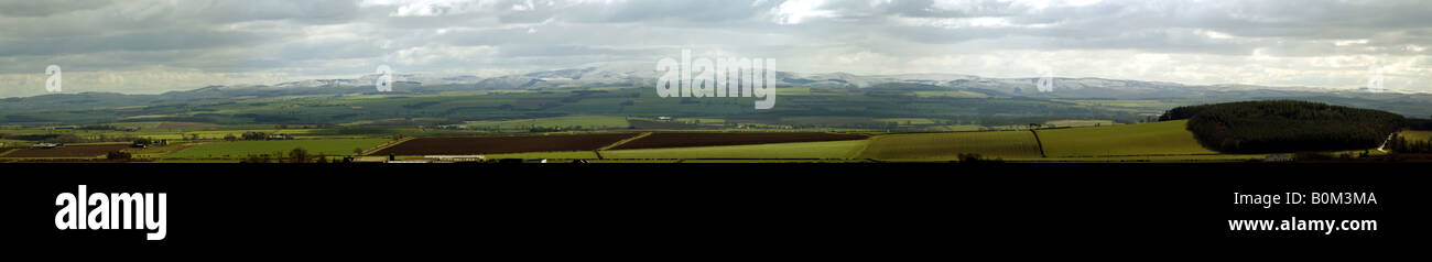 Panorama of snow covered Cheviot hills from Hume Castle Stock Photo - Alamy