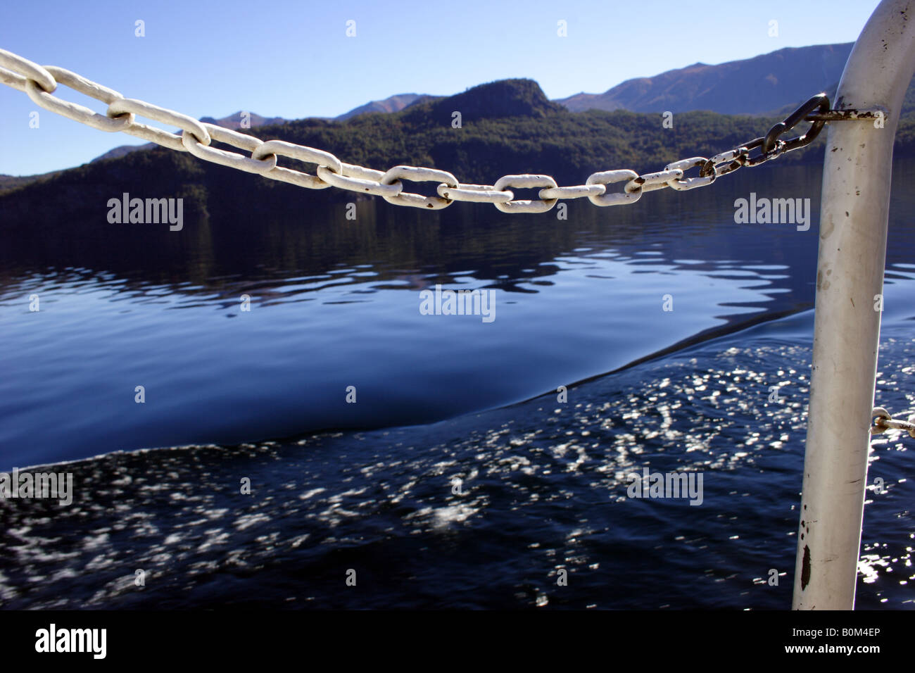 Chain and waves 1 Stock Photo - Alamy