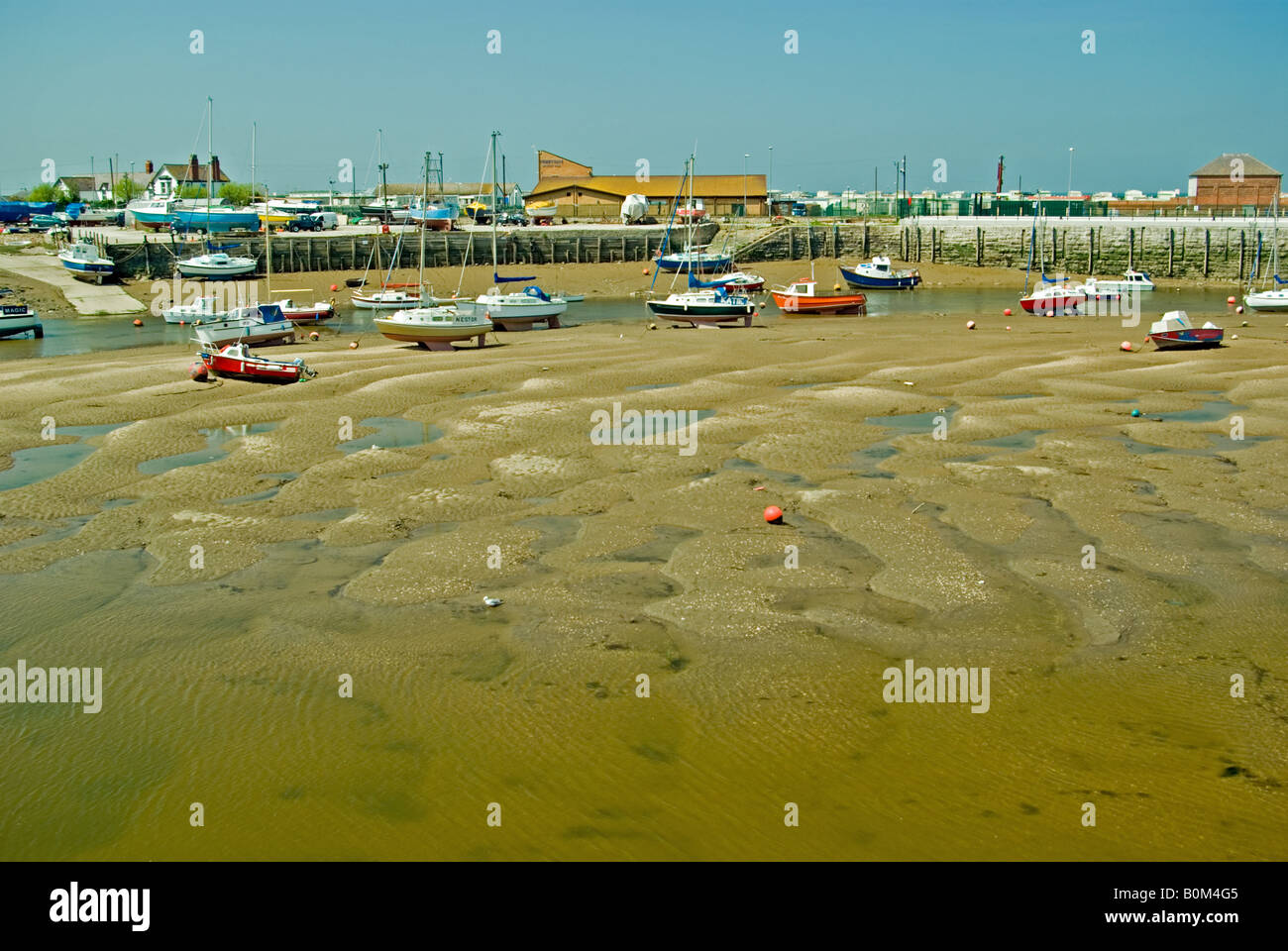 Boats in Foryd Harbour, Rhyl at Low Tide Stock Photo - Alamy