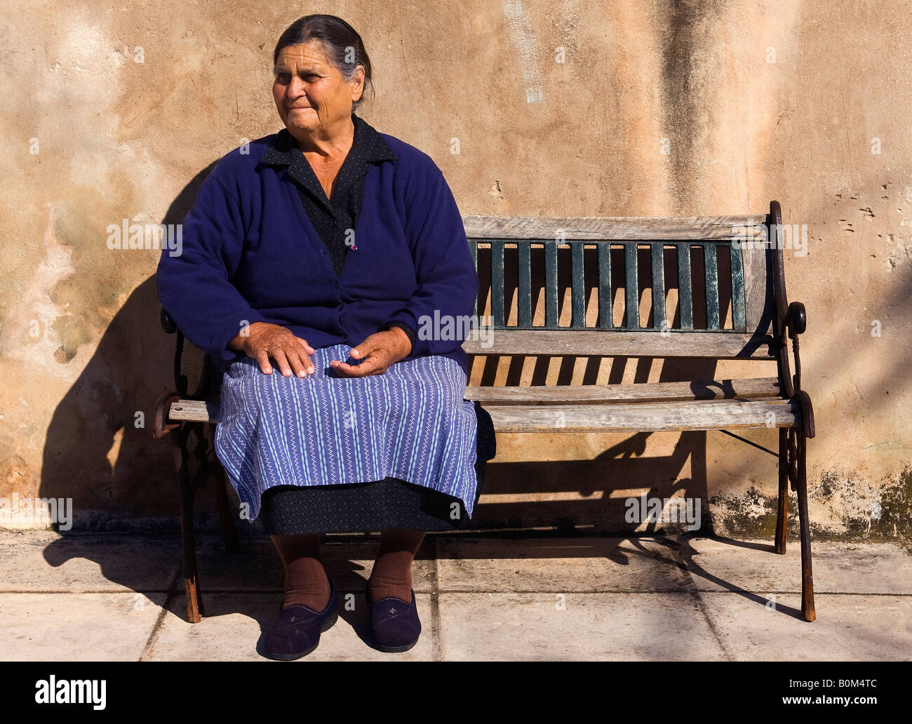 Greek lady hi-res stock photography and images - Alamy