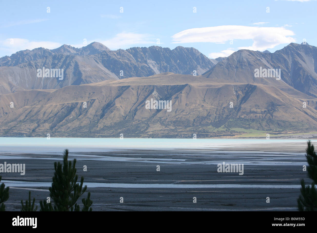 Ben ohau range of mountains hi-res stock photography and images - Alamy