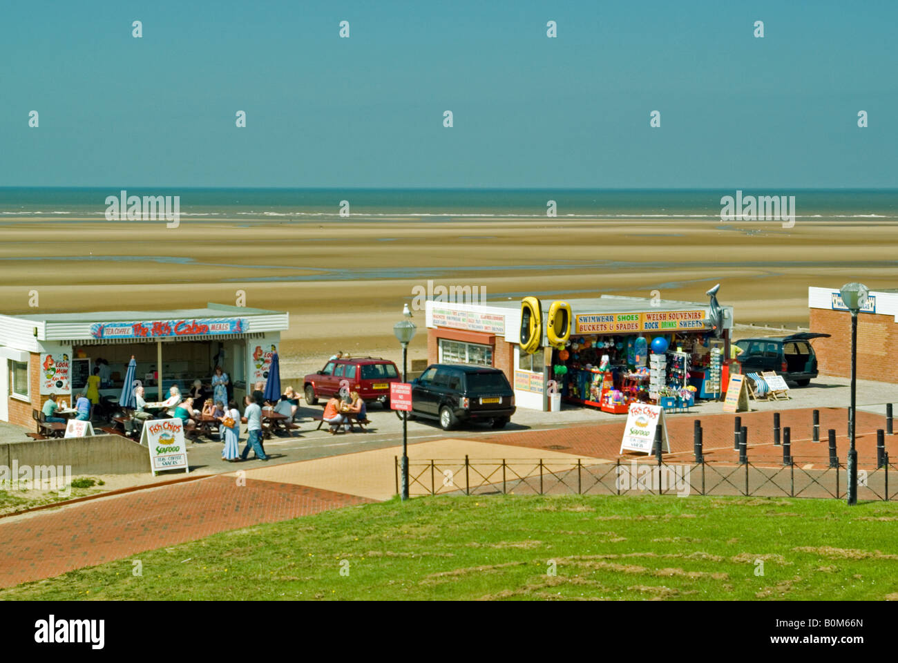 Rhyl seafront hi-res stock photography and images - Alamy