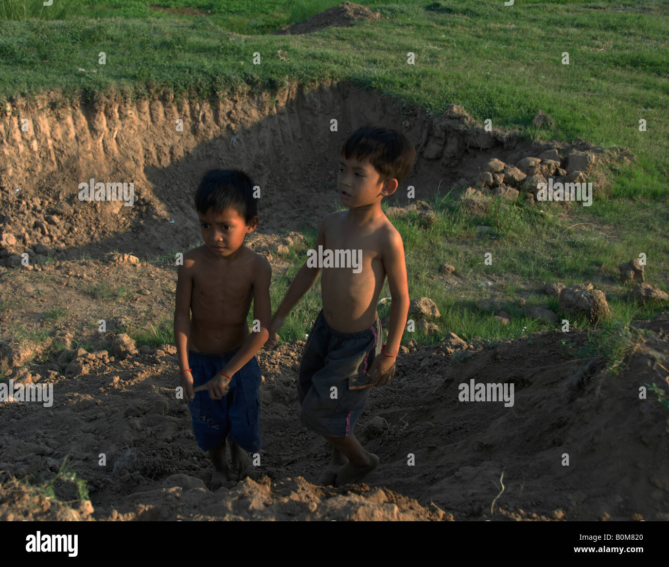 muslim children playing along mekong river phnom penh cambodia Stock ...