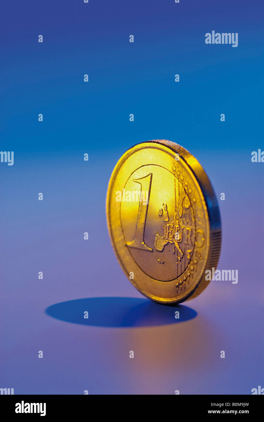 Silver golden euro coin light hi-res stock photography and images - Alamy