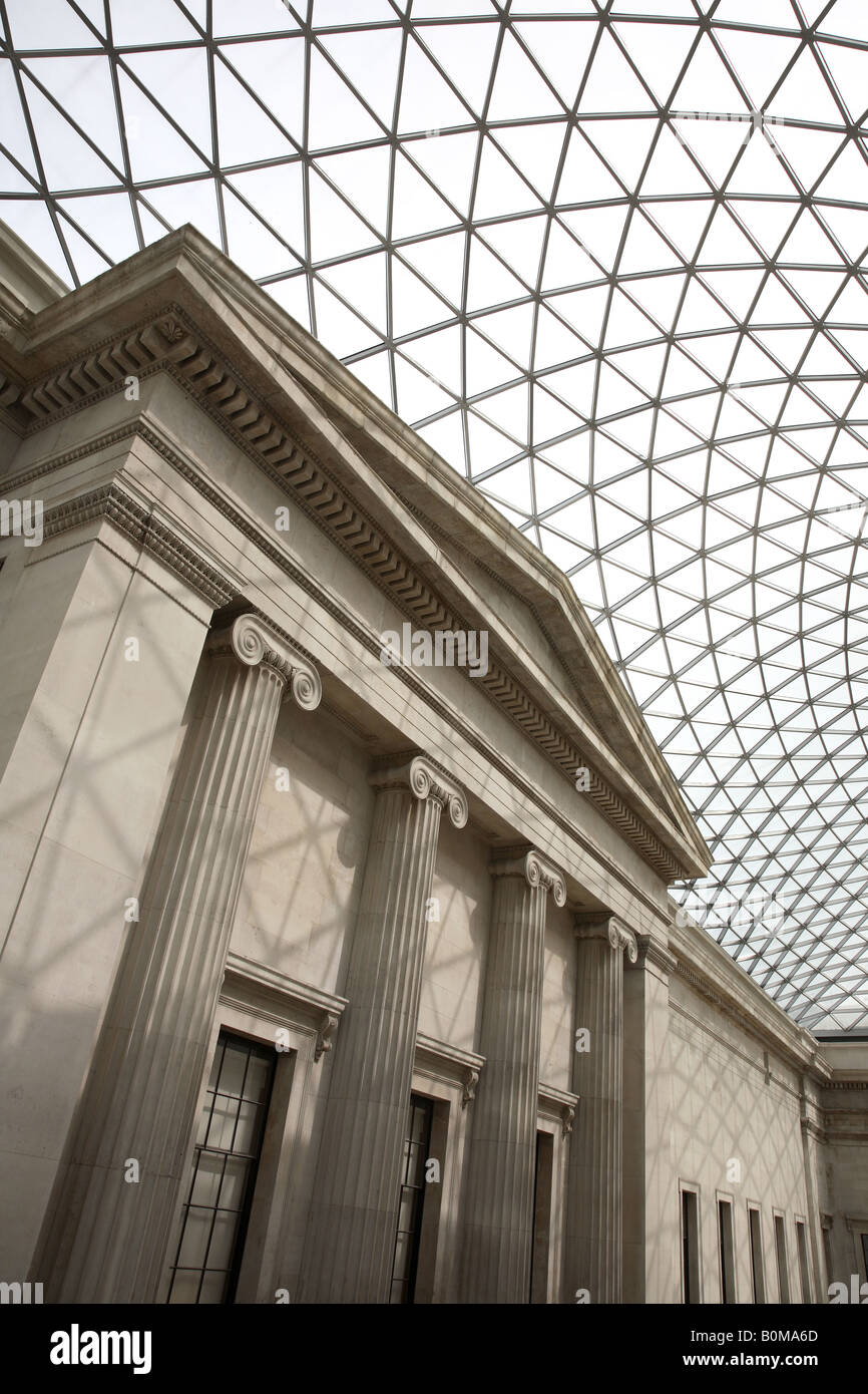 Courtyard london hi-res stock photography and images - Alamy