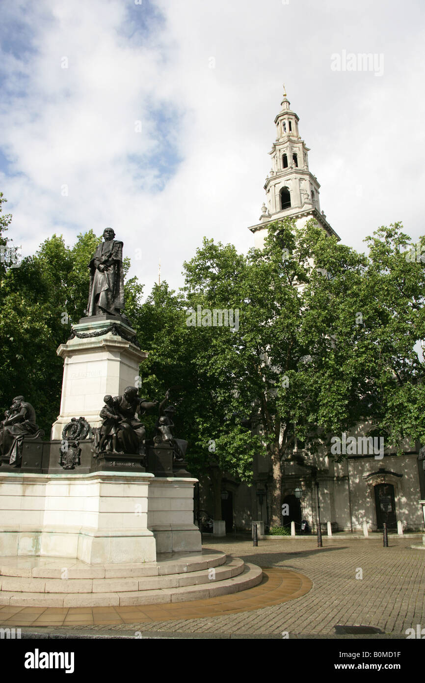 City of London, England. The Prime Minister Gladstone statue at the ...