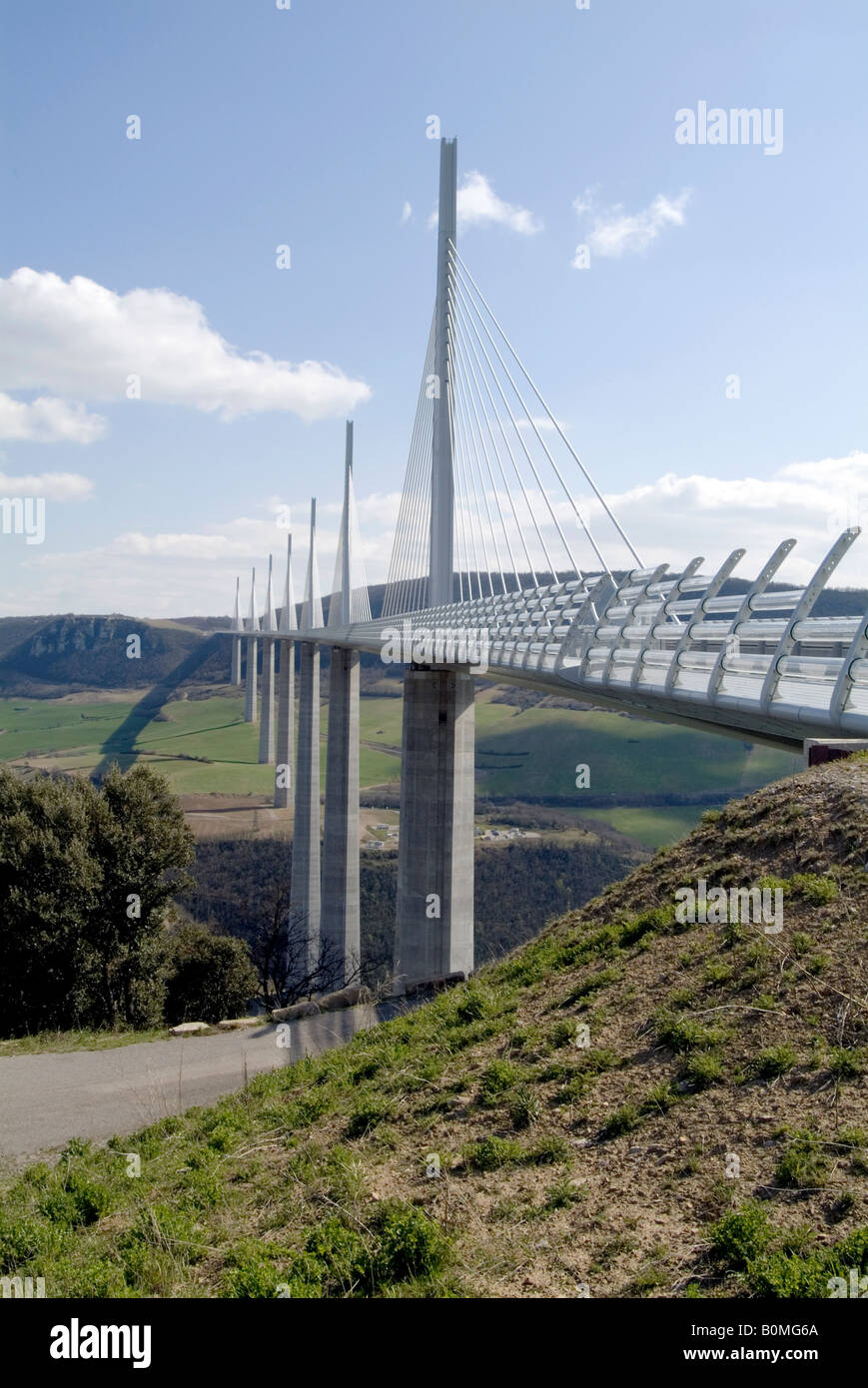 milau bridge franch french suspension bridge highest bridge town small ...