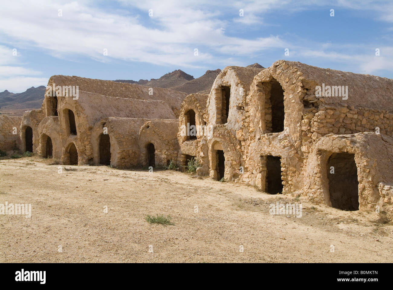 Warehouses warehouse hi-res stock photography and images - Alamy