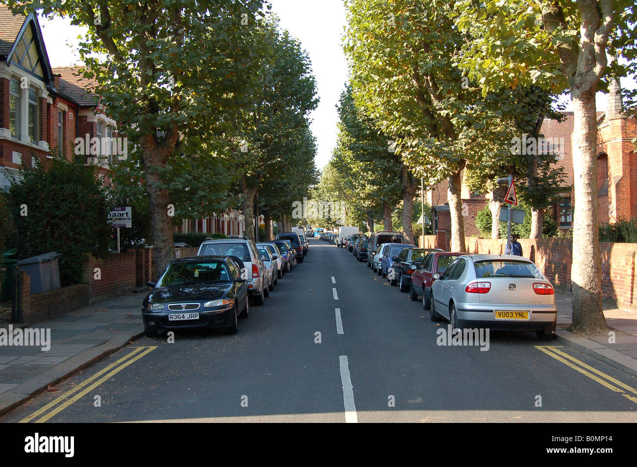 Harlesden road hi-res stock photography and images - Alamy