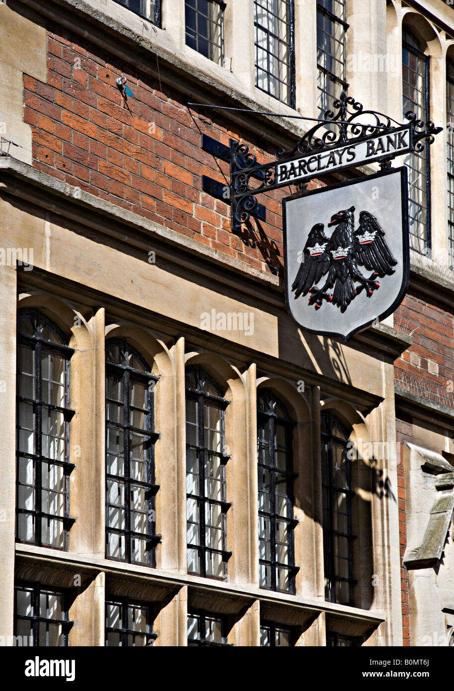 An english listed building sign hi-res stock photography and images - Alamy