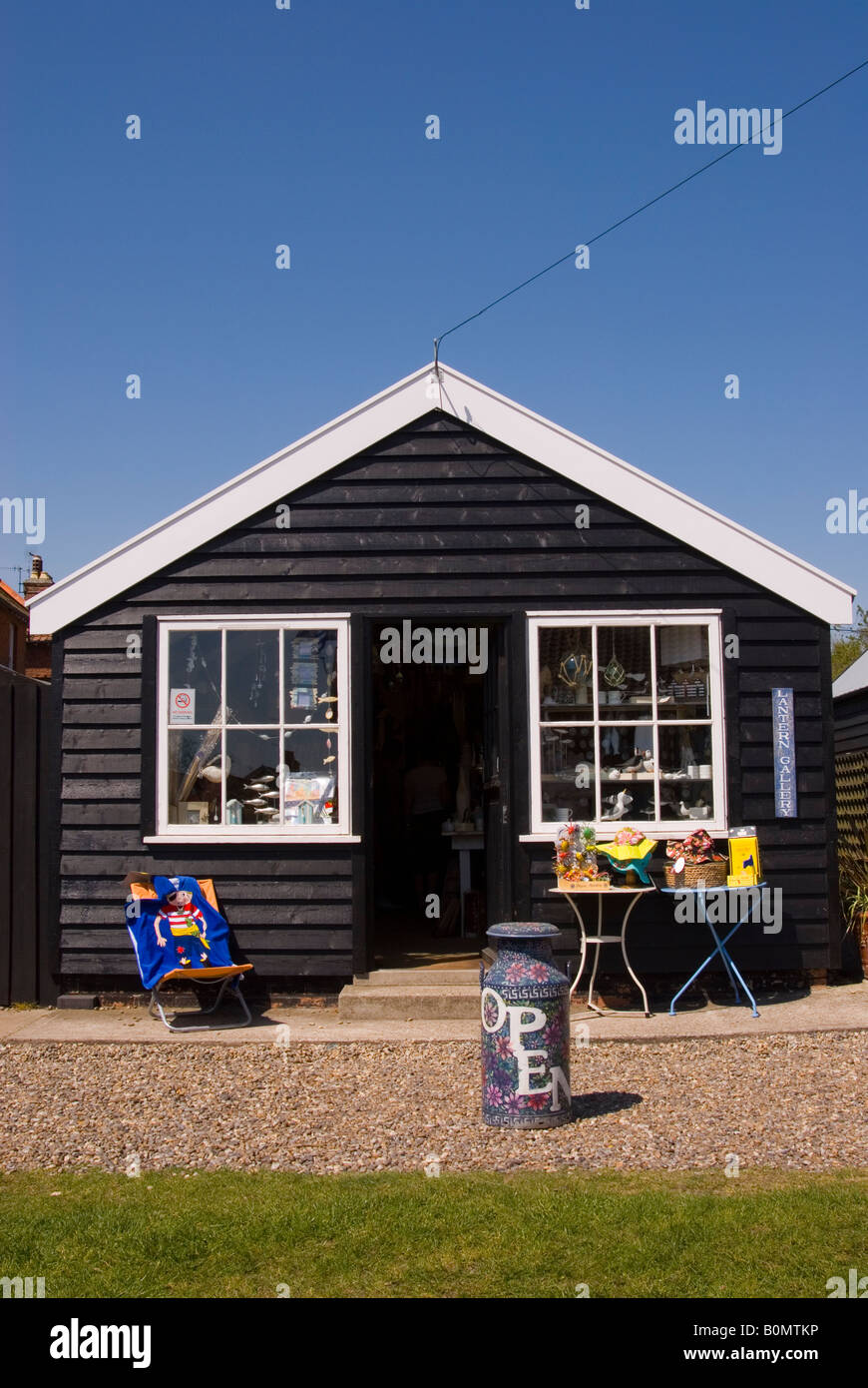 Village green walberswick hi-res stock photography and images - Alamy