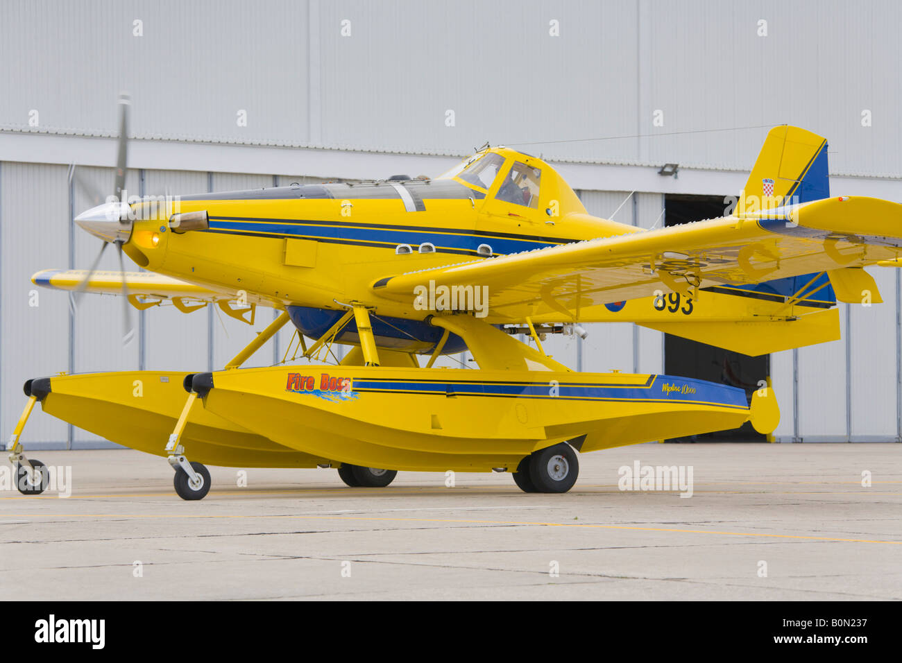 Air Tractor 802 Fire Boss Stock Photos & Air Tractor 802 Fire Boss ...