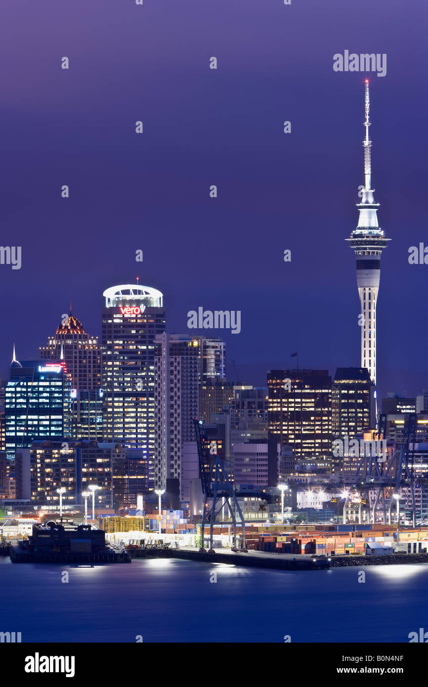 Evening light auckland harbour new hi-res stock photography and images ...