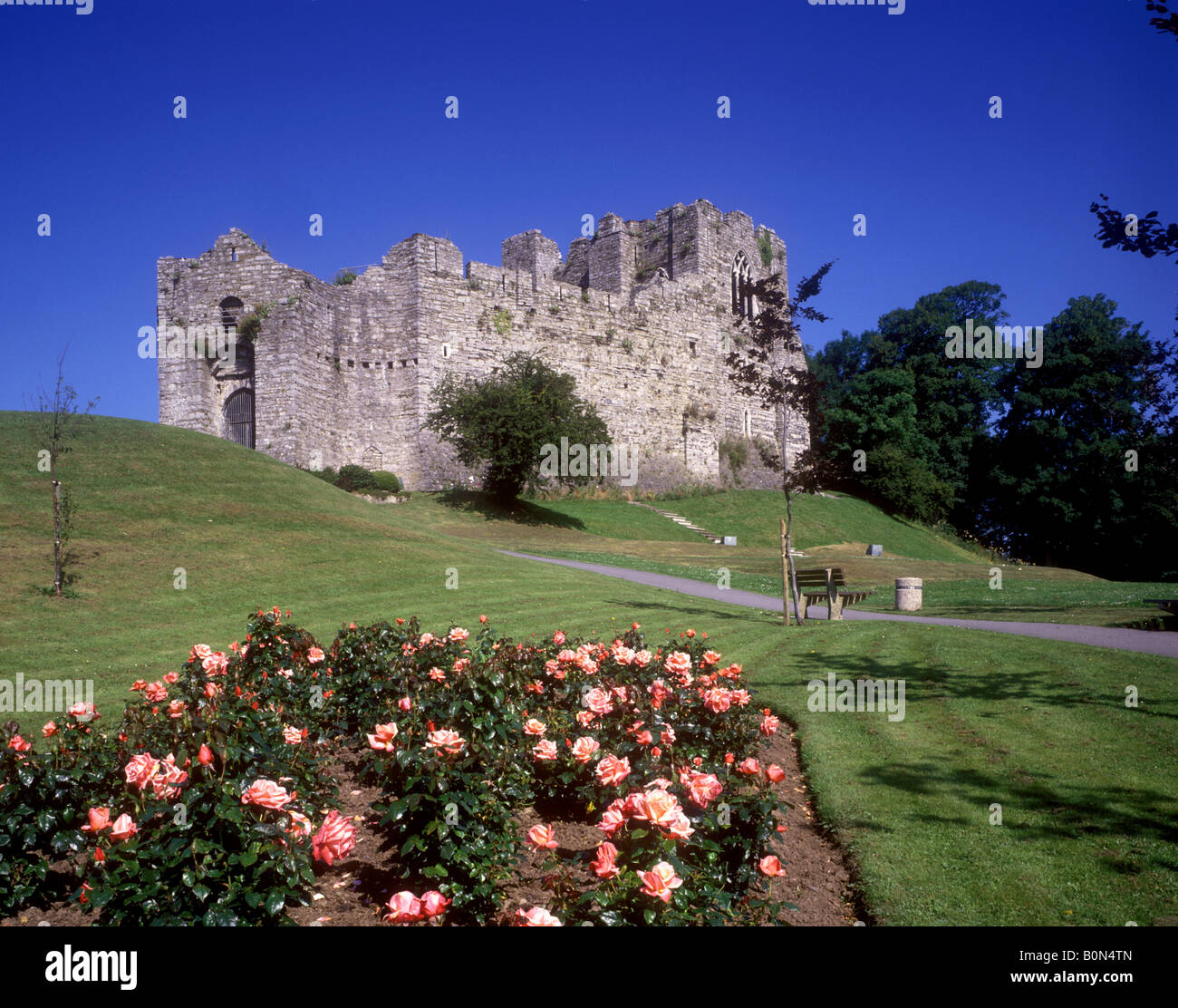 Oystermouth Castle at Mumbles on the Gower Peninsula Stock Photo - Alamy