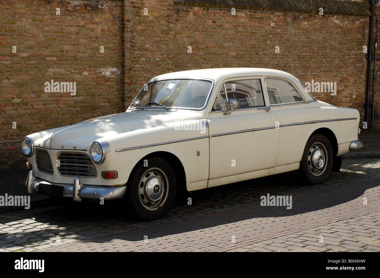 Volvo car 1970s hi-res stock photography and images - Alamy