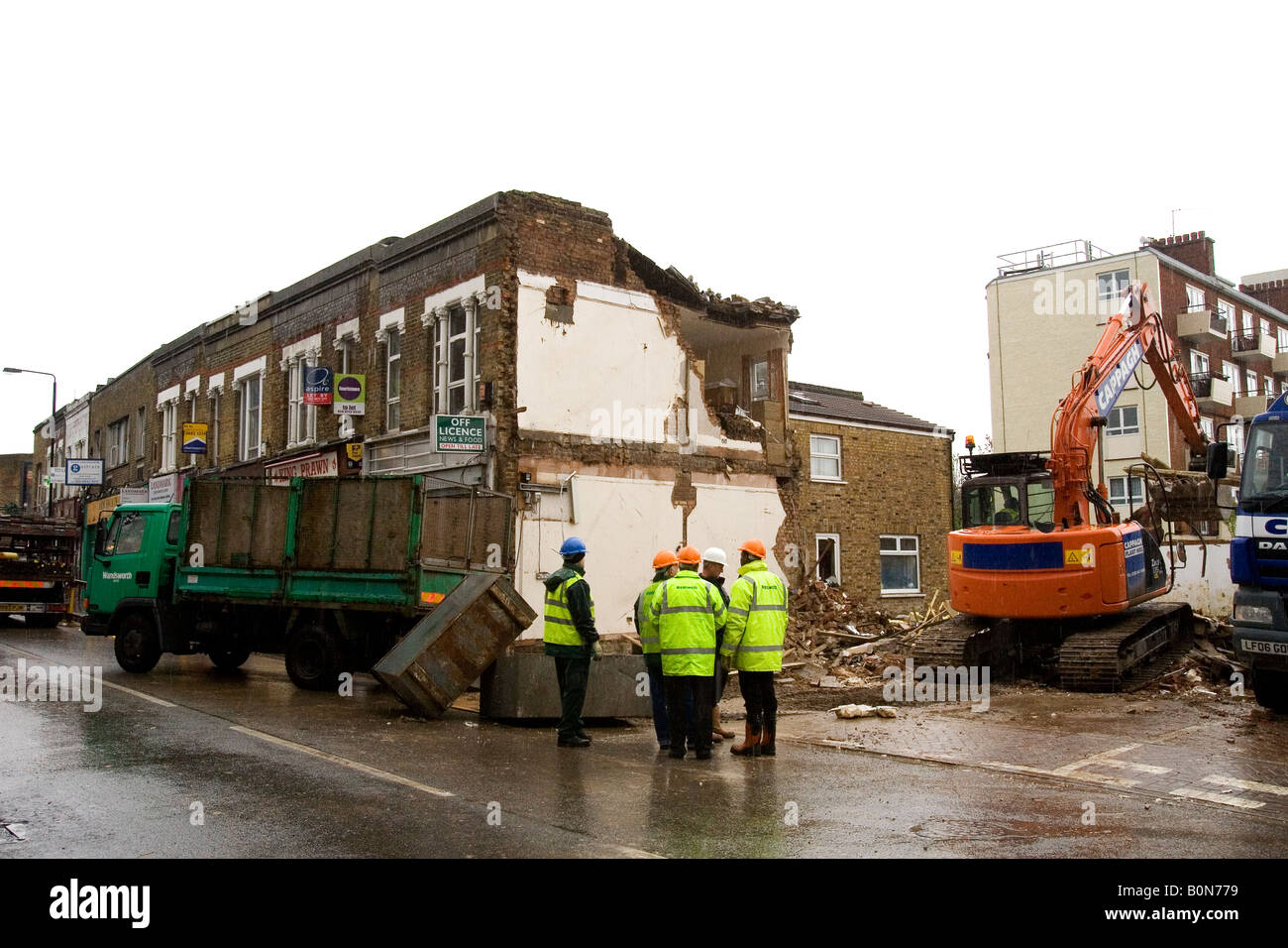 Of tooting hi-res stock photography and images - Alamy