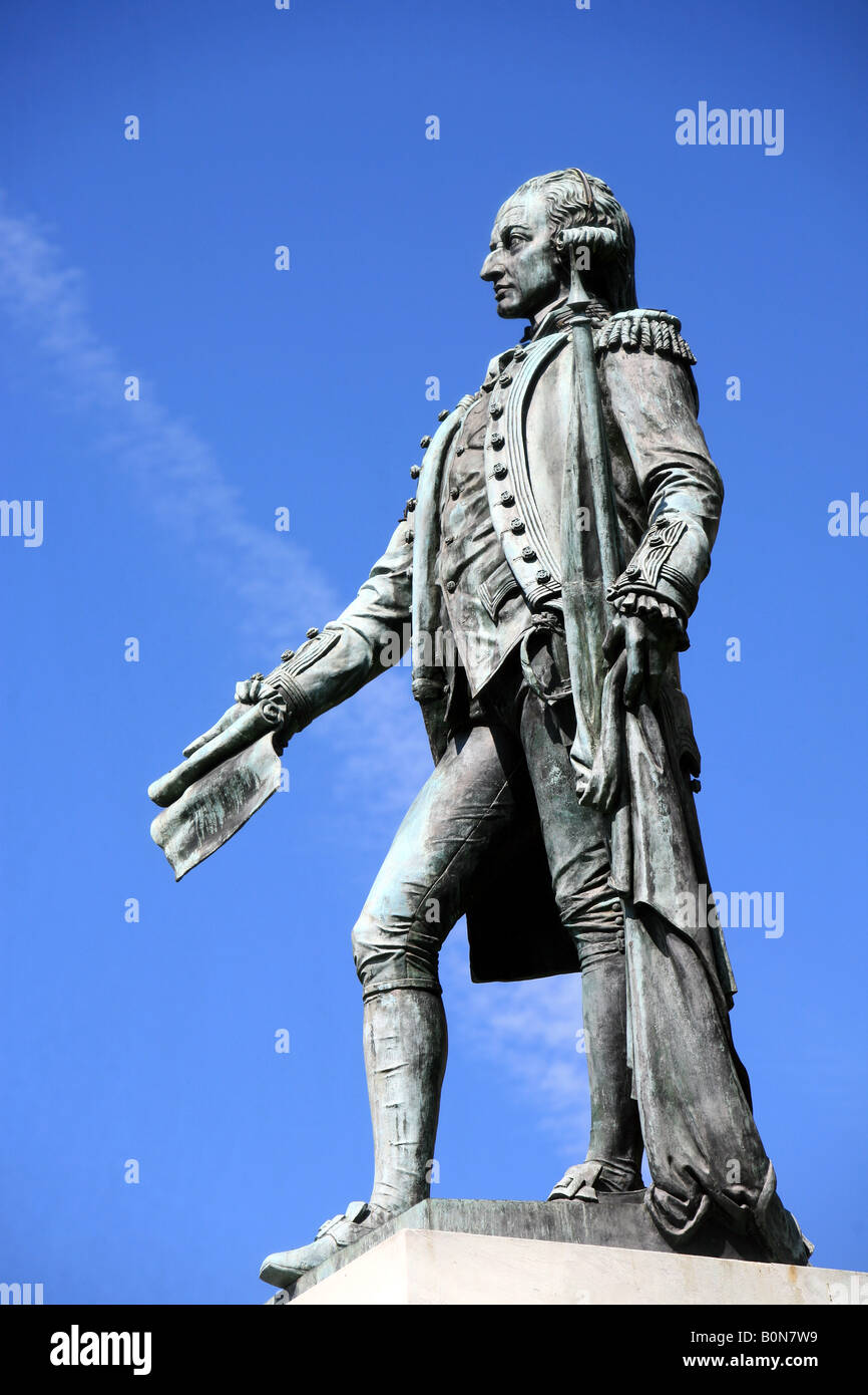 Memorial Sculpture by A Simonetti to Captain Arthur Phillip first ...