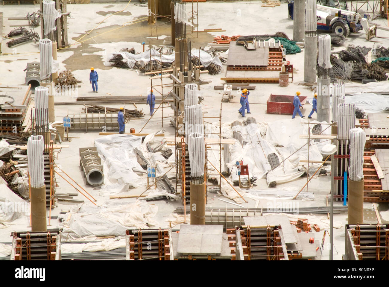construction site building casting pouring concrete shuttering ...