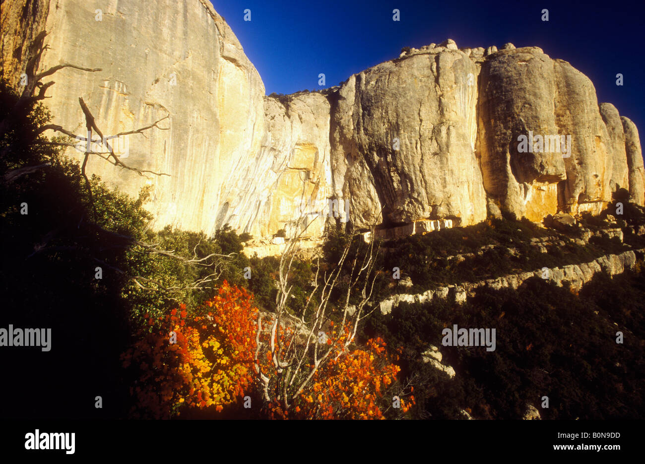Montsant mountains hi-res stock photography and images - Alamy