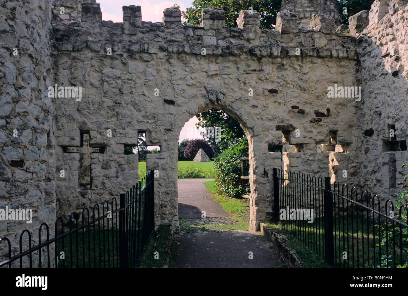 Reigate Castle gateway Surrey England UK Stock Photo - Alamy