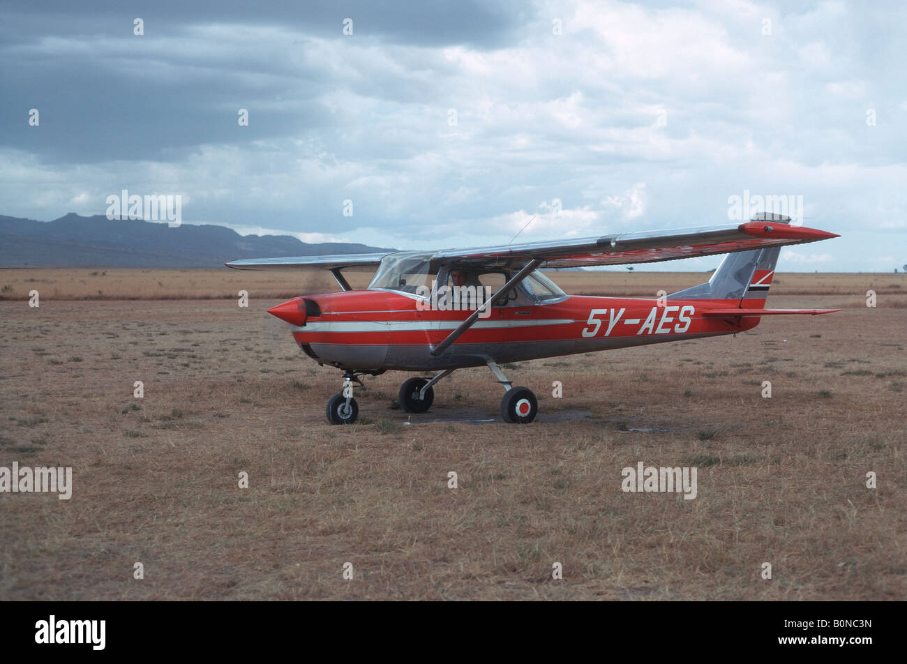 Cessna bush plane High Resolution Stock Photography and Images - Alamy