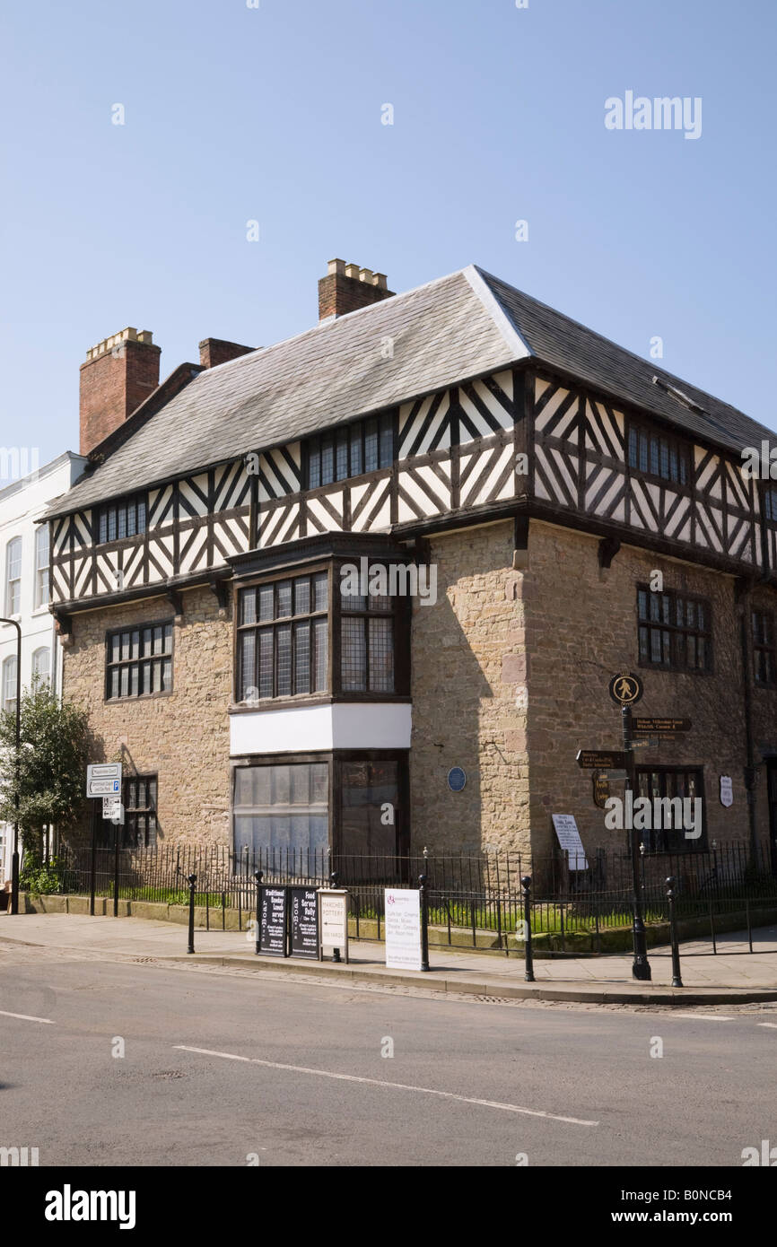 Historic building in ludlow hi-res stock photography and images - Alamy