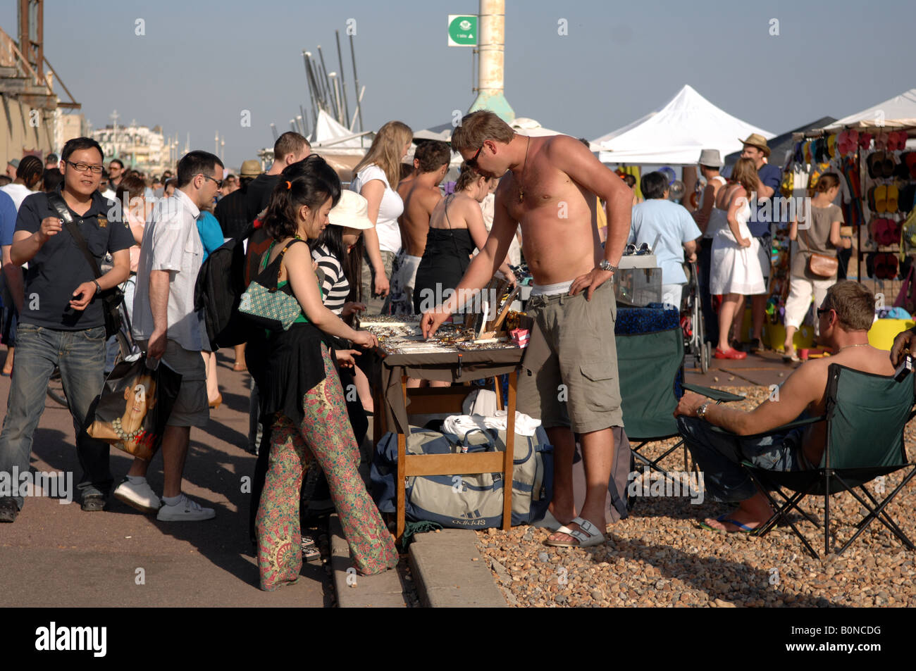 Pier stalls hi-res stock photography and images - Alamy