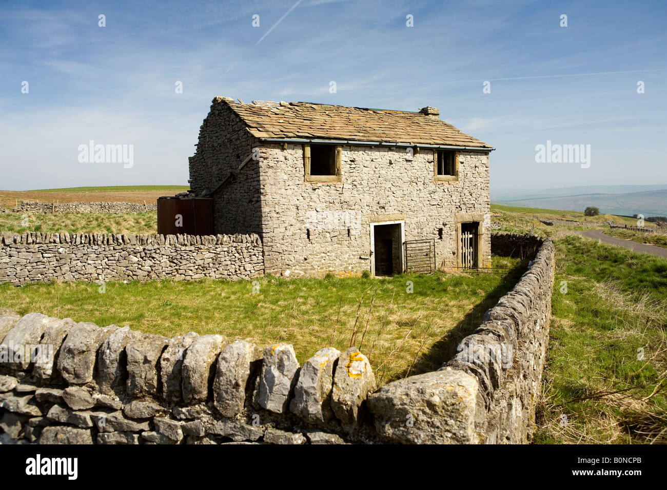 UK Derbyshire Peak District National Park Pin Dale derelict stone built ...