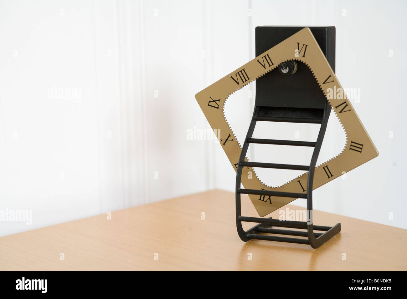 Inside clock cog hi-res stock photography and images - Alamy