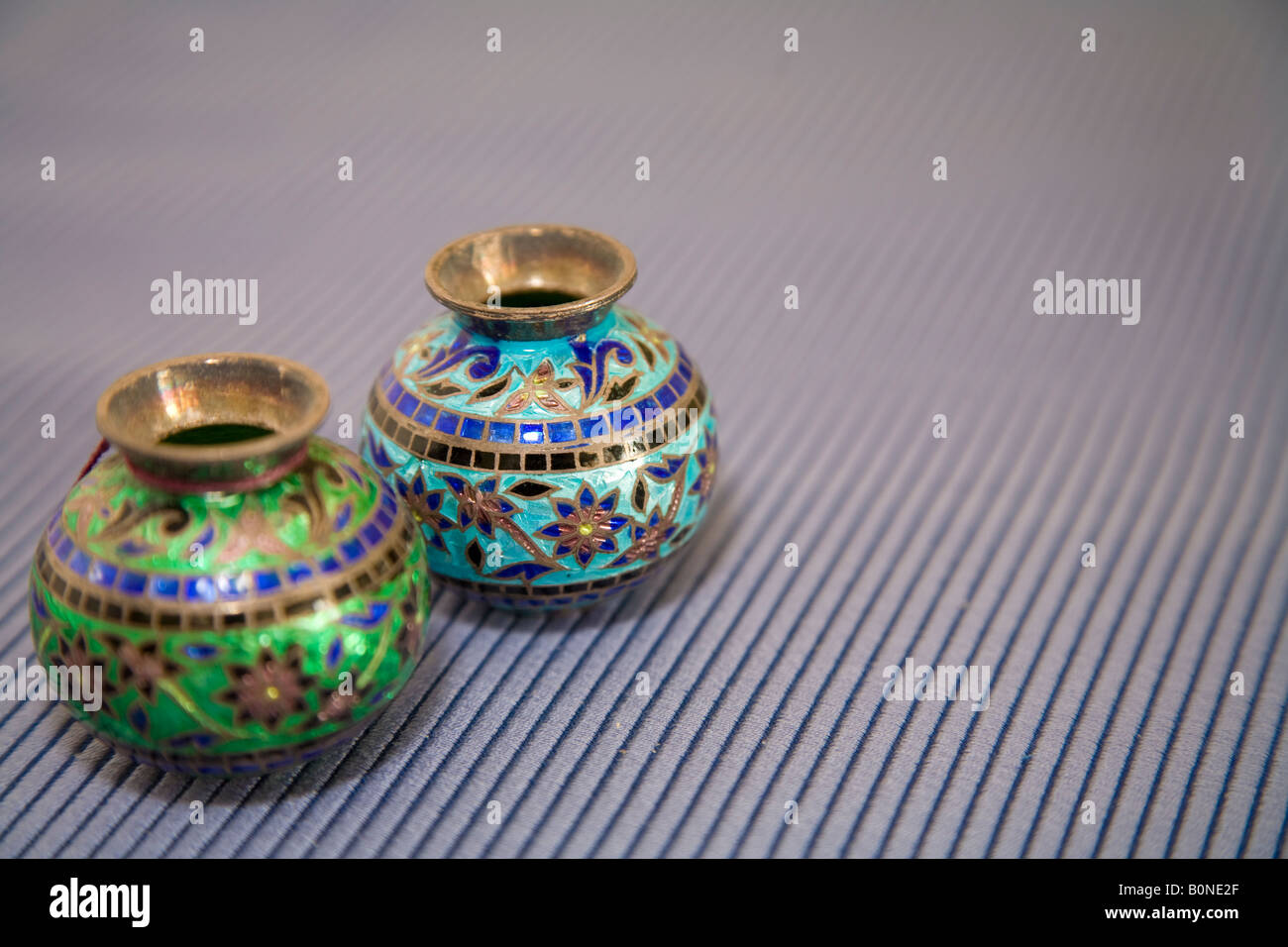 Indian silver hi-res stock photography and images - Alamy