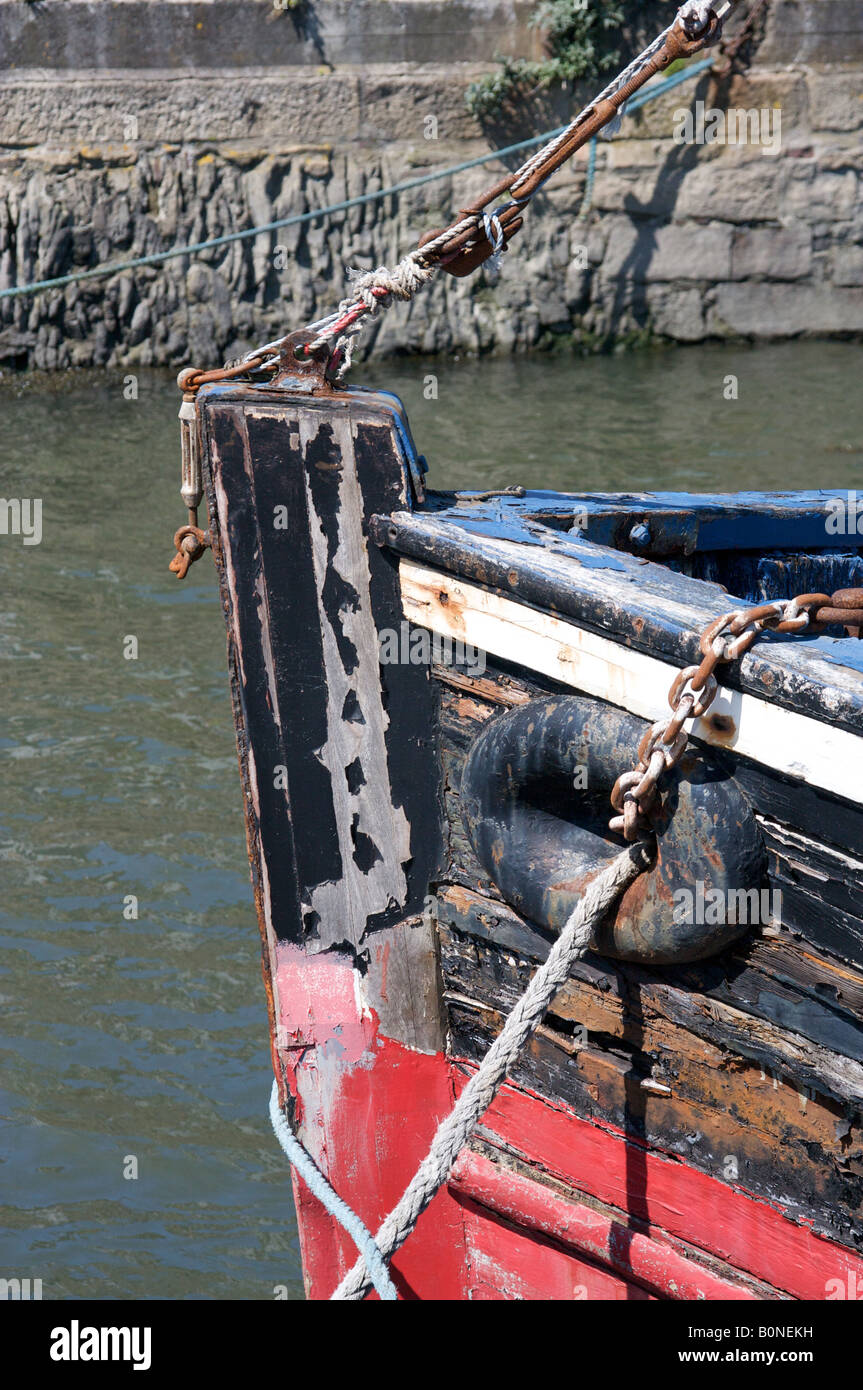 The bow of an old boat Stock Photo - Alamy