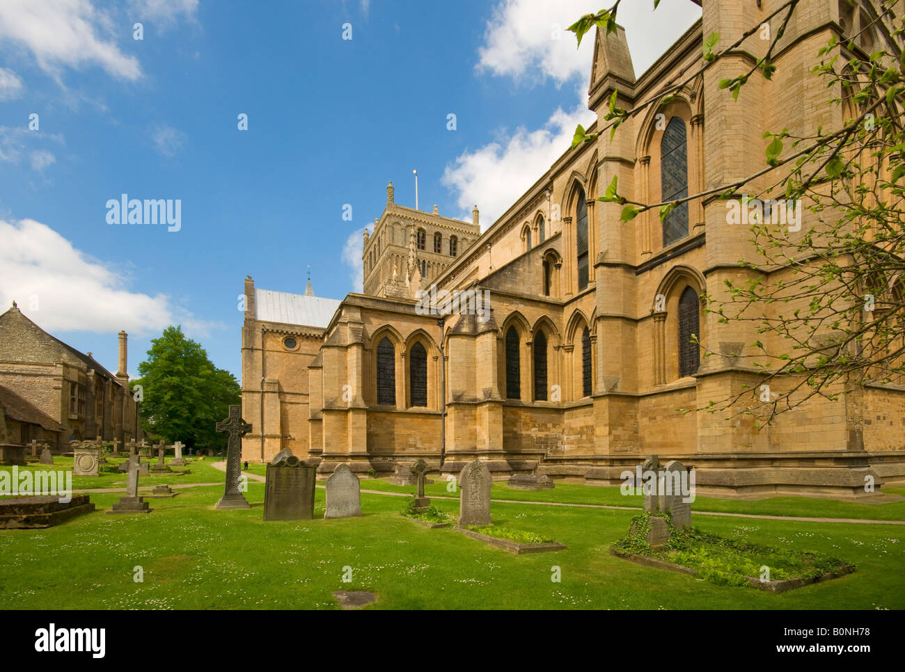 Southwell minster exterior hi-res stock photography and images - Alamy