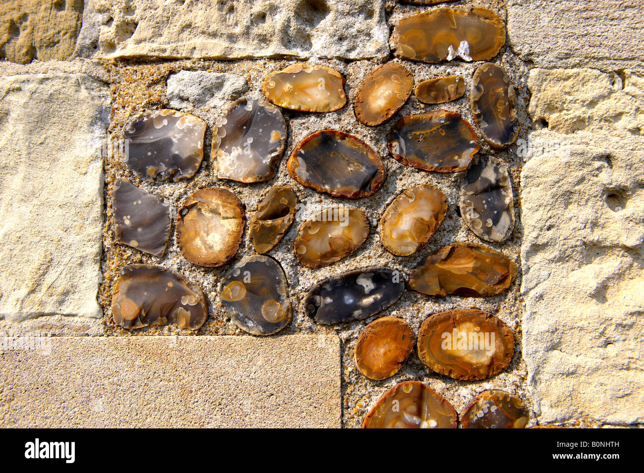 Limestone blocks hi-res stock photography and images - Alamy